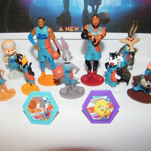 Warner Bros. | Party Supplies | Space Jam A New Legacy Movie Deluxe ...